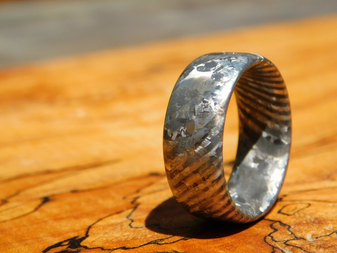 Raw Crystallized Titanium Damascus Ring - Etsy