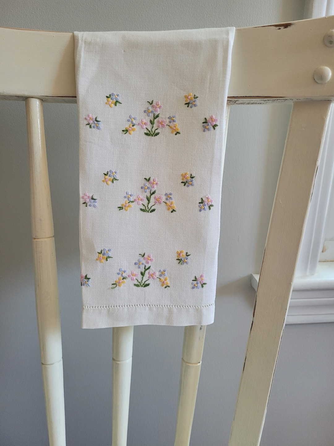 Vintage Tea Towel Embroidered Flowers, Tray Liner, 19" X 13" - Etsy