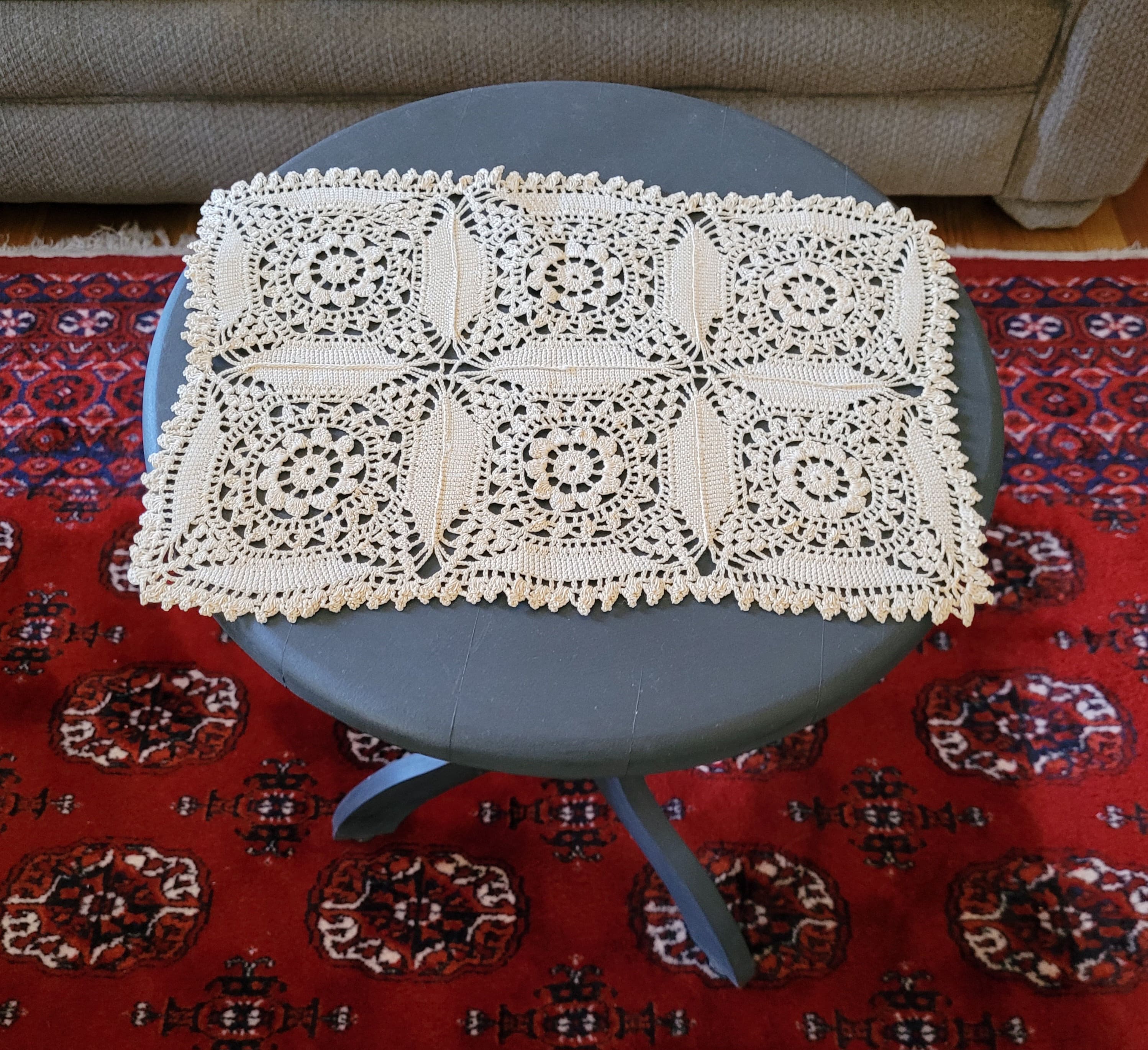 Vintage Doily, Centerpiece Doily, Doily Table Topper, 14x 9, 1940's - Etsy