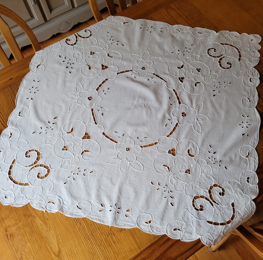 Vintage White Cutwork Embroidered Square Tablecloth Wedding - Etsy