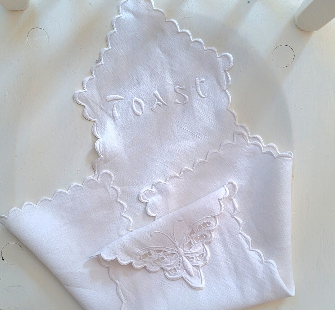 Vintage Toast Basket Cover, Bread and Roll White Linen Basket Cover ...