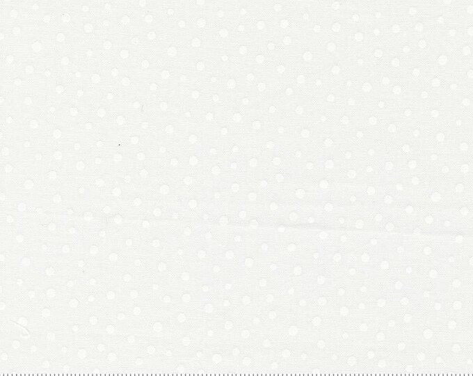 Moda "cali & Co" Dottie Dot Dots Cloud White (29196-11) by Corey Yoder ...