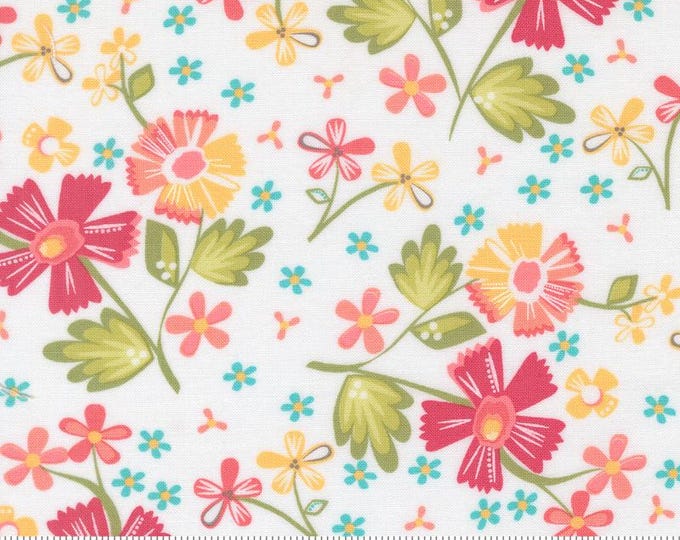 Moda "whispers" Flower Patch White (33557-11) by Studio M Designer - Etsy