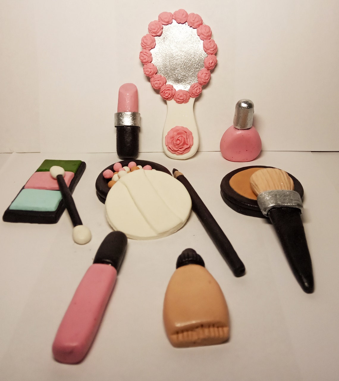 Fondant Make up Set up Cake Topper, Sugar Fondant Decoration Birthday ...