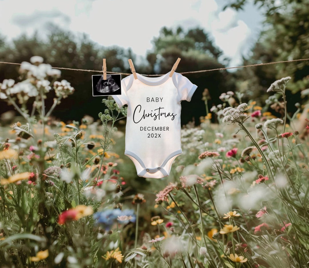 Wild Flower Field Pregnancy Announcement Digital, Girl Pregnancy ...
