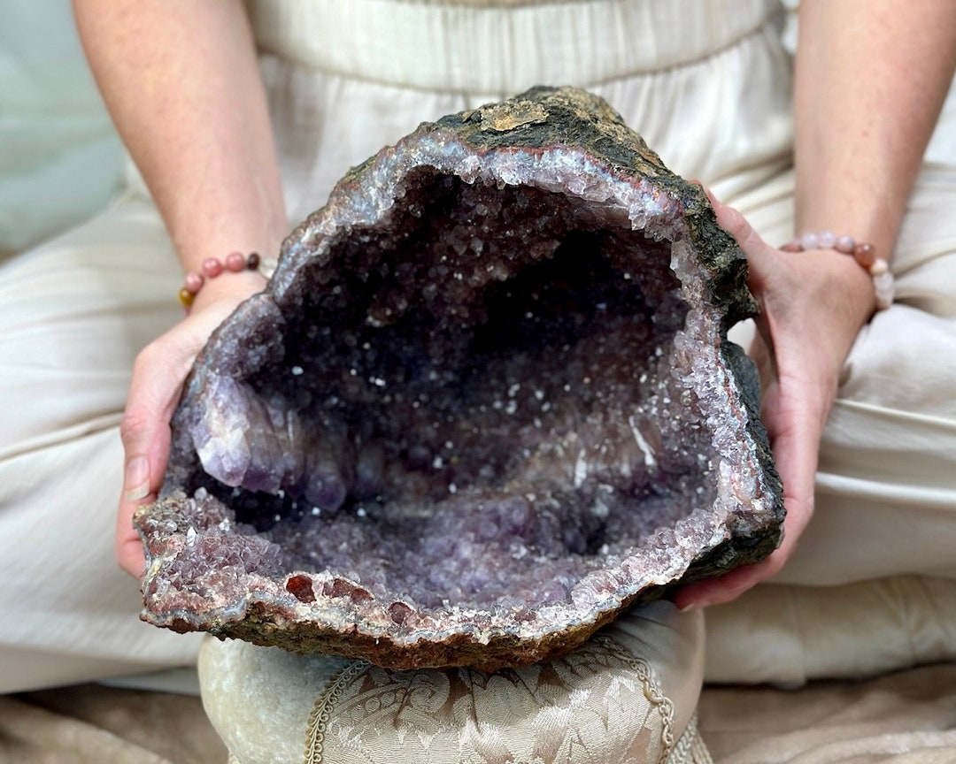 Natural Amethyst Geode Display Specimen, Deep Purple Crystal Geode for ...