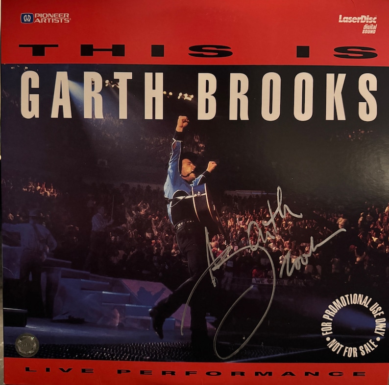 Garth Brooks Original Autographed “this is Garth Brooks: Live ...