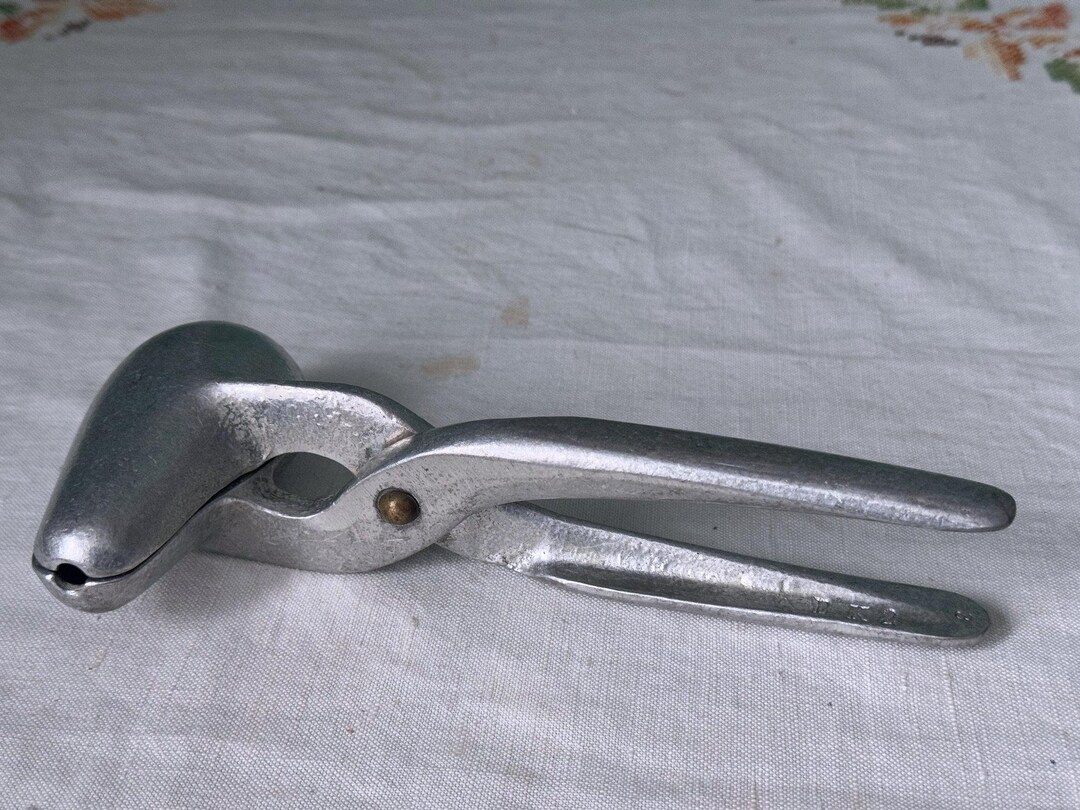 Vintage City Chicken Mold : Rare Aluminum Depression Era Polish Sunday ...