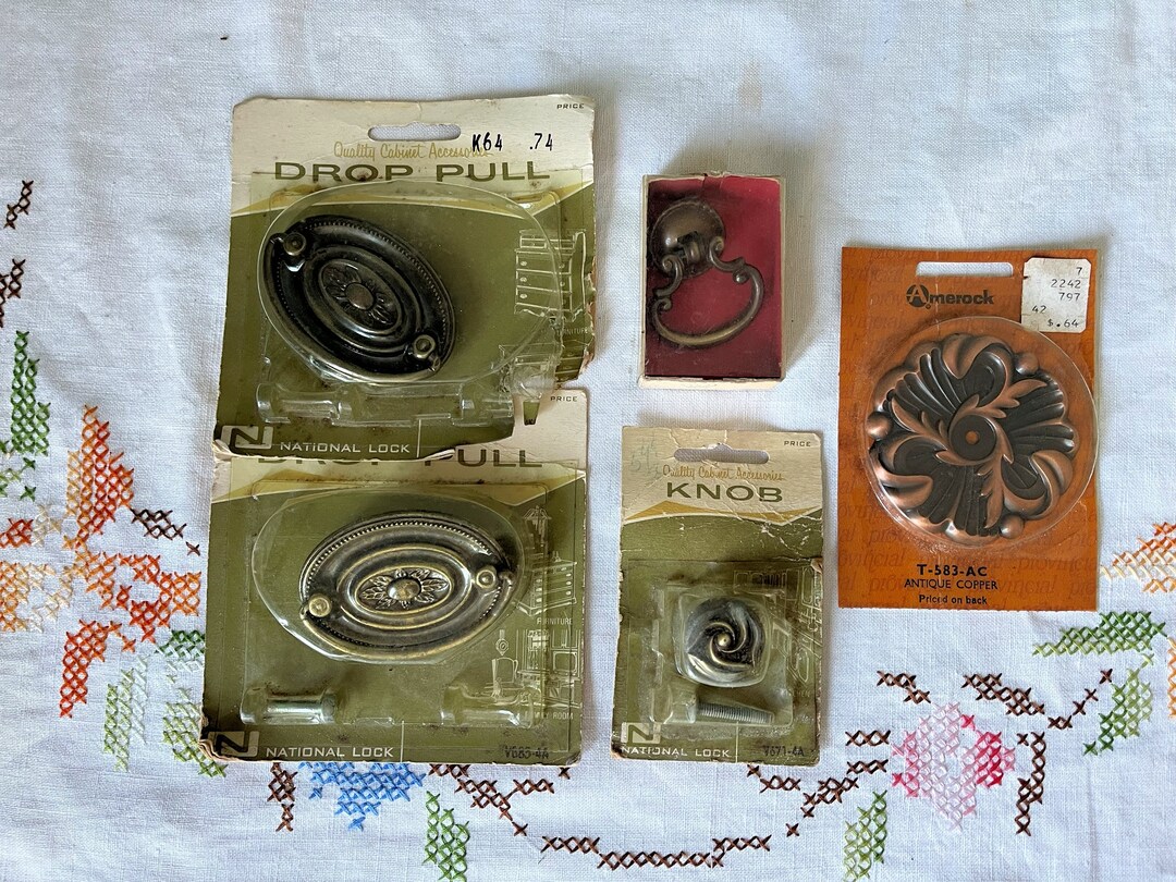 Vintage Drawer Pull Lot : Metal Drop Bail Handle Drawer Pull Antique ...