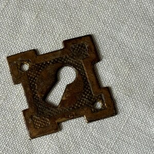 Vintage Keyhole : Brass Key Hole Escutcheon Square Gothic Diamond ...
