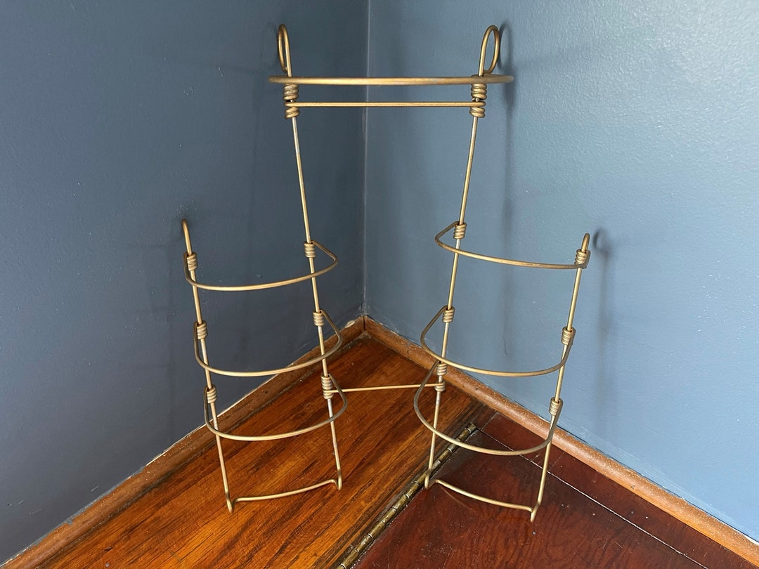 Vintage Wire Rack : Brass-colored Metal Plate Hanger Stand Holder Desk ...