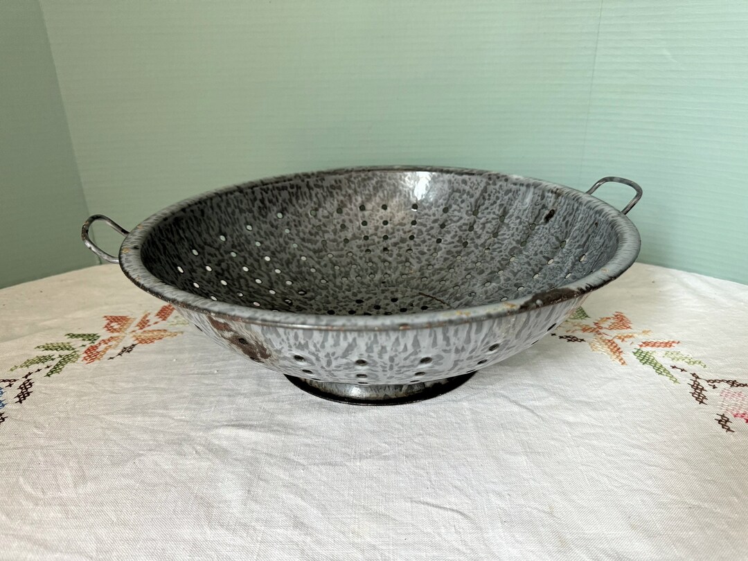 Vintage Colander : Antique Grey Black Enamel Graniteware Round ...