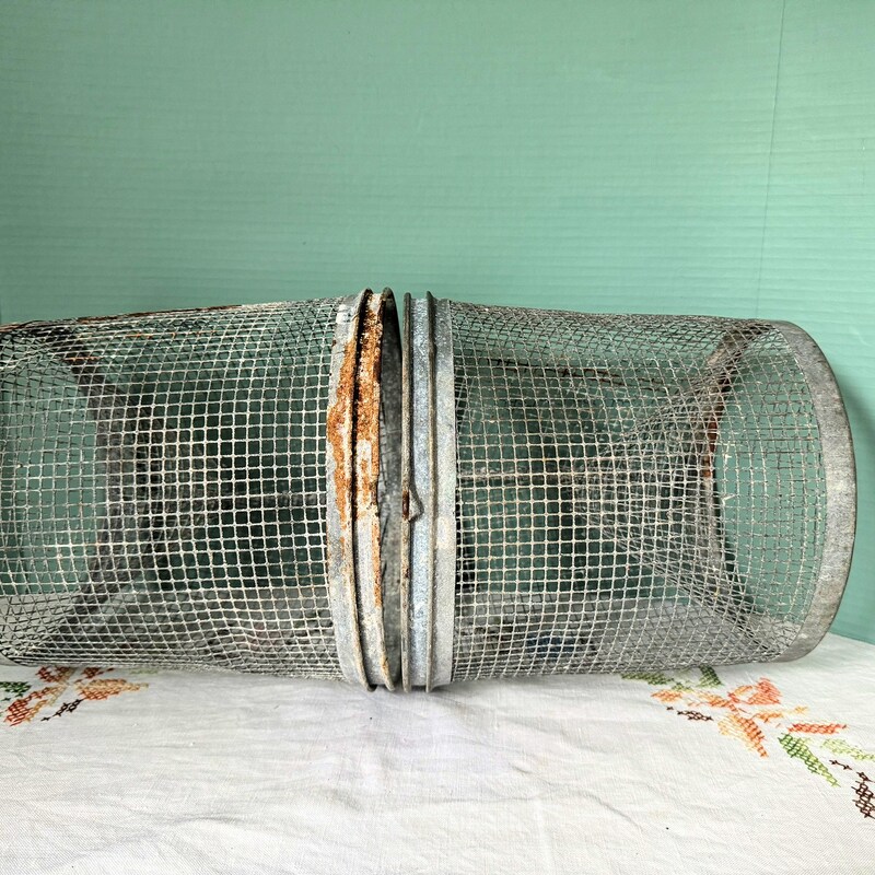 Metal Fishing Basket - Etsy