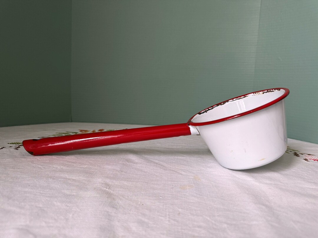 Vintage Enamel Dipper : White & Red Enamelware 14" Long Scoop Ladle ...