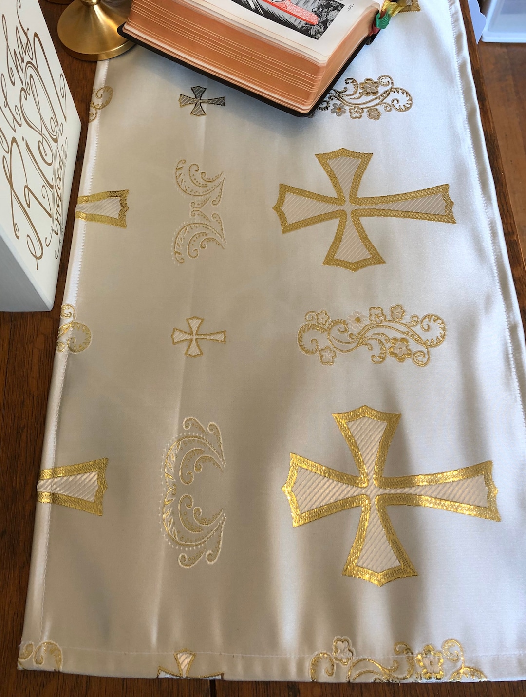 Altar Cloth Catholic Christian Home Ivory Brocade Large Metallic Gold ...