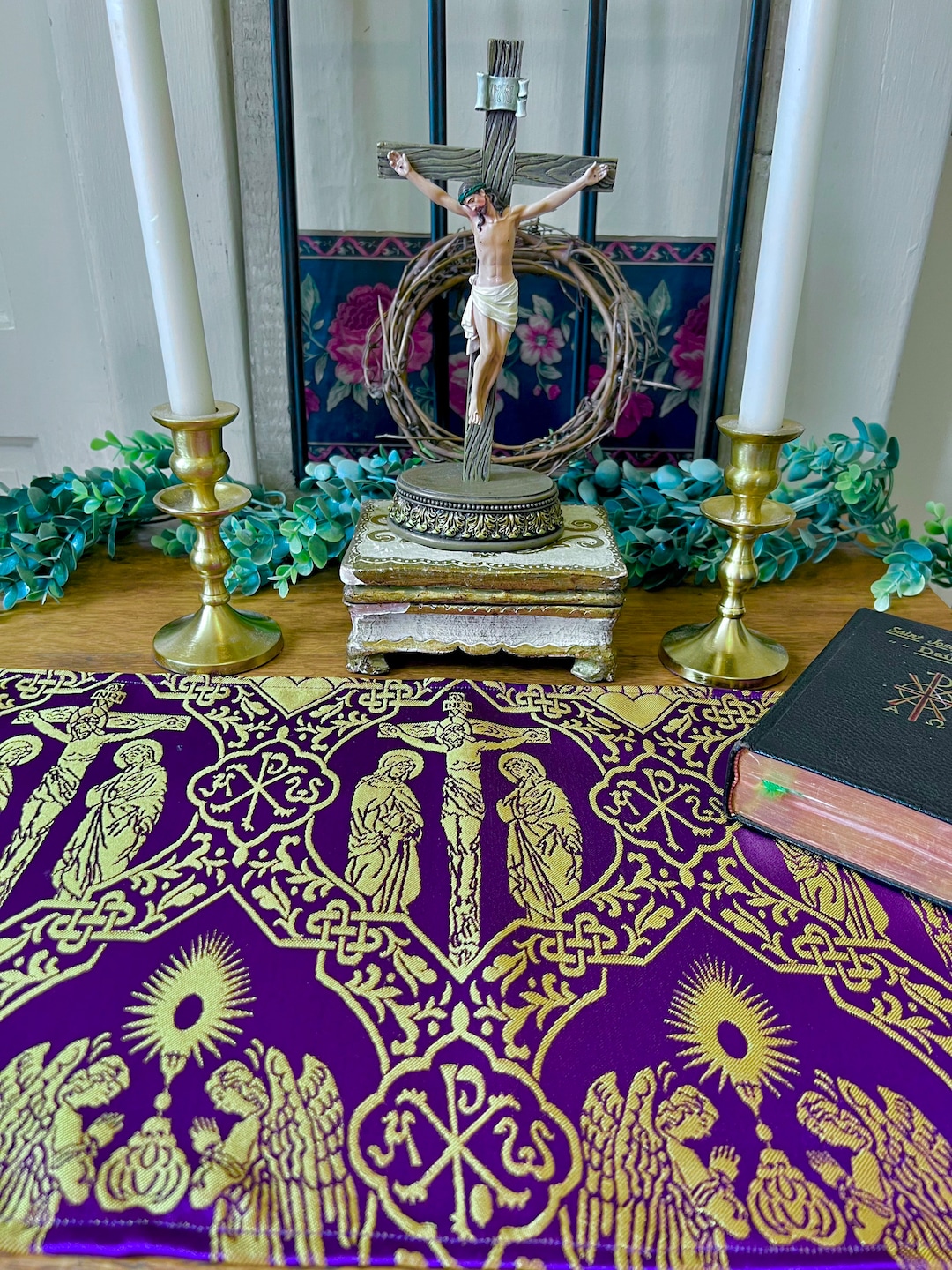 Lent Catholic Home Altar Cloth Crucifixion Eucharist Purple and Gold, 4 ...