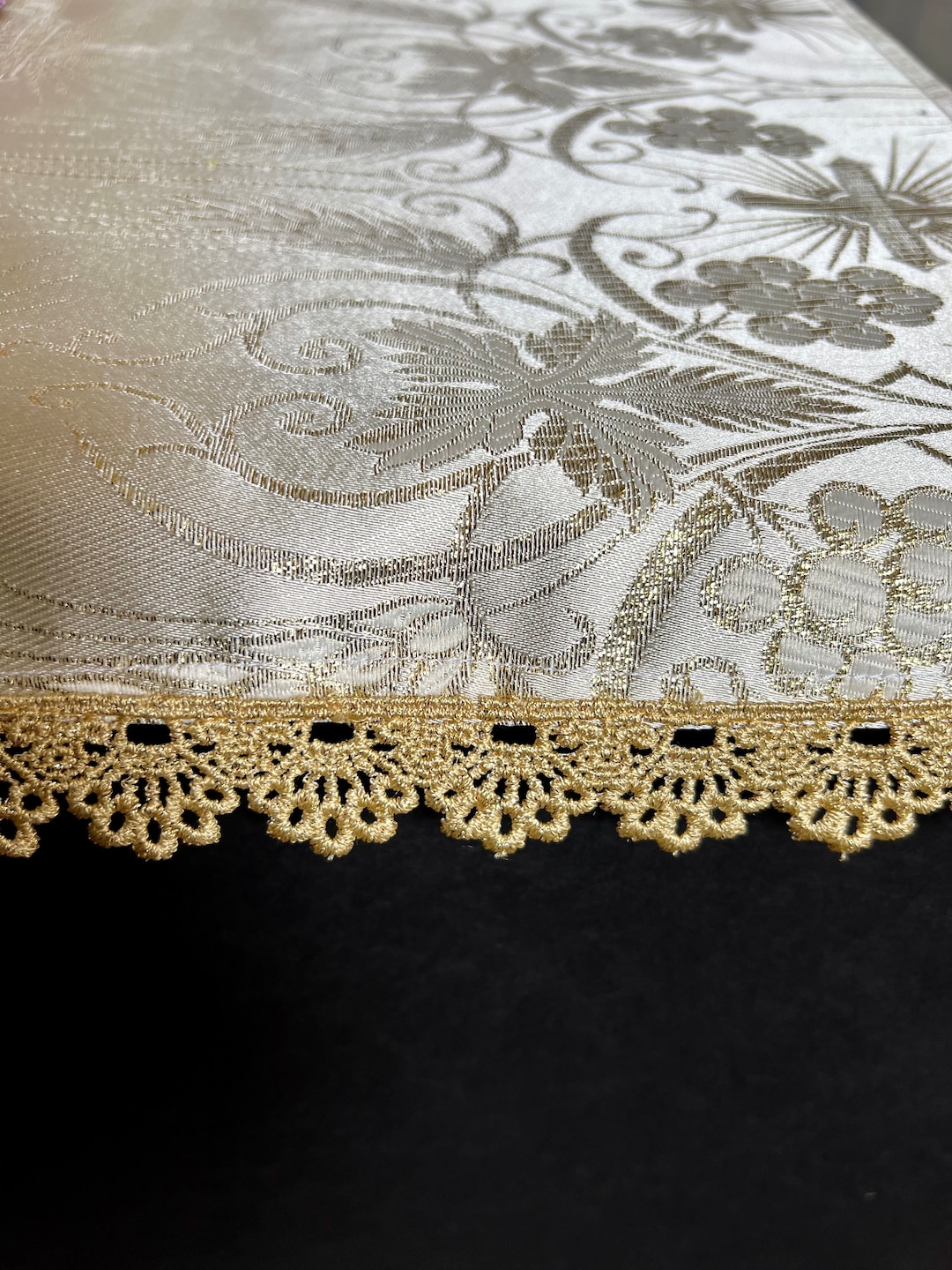 Catholic Home Altar Cloth Ivory Metallic Gold 2 Sizes Gold Trim ...