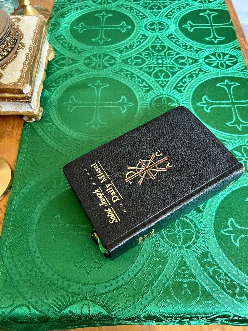 Altar Cloth Catholic Christian Home Green 2 Sizes Liturgical Runner ...