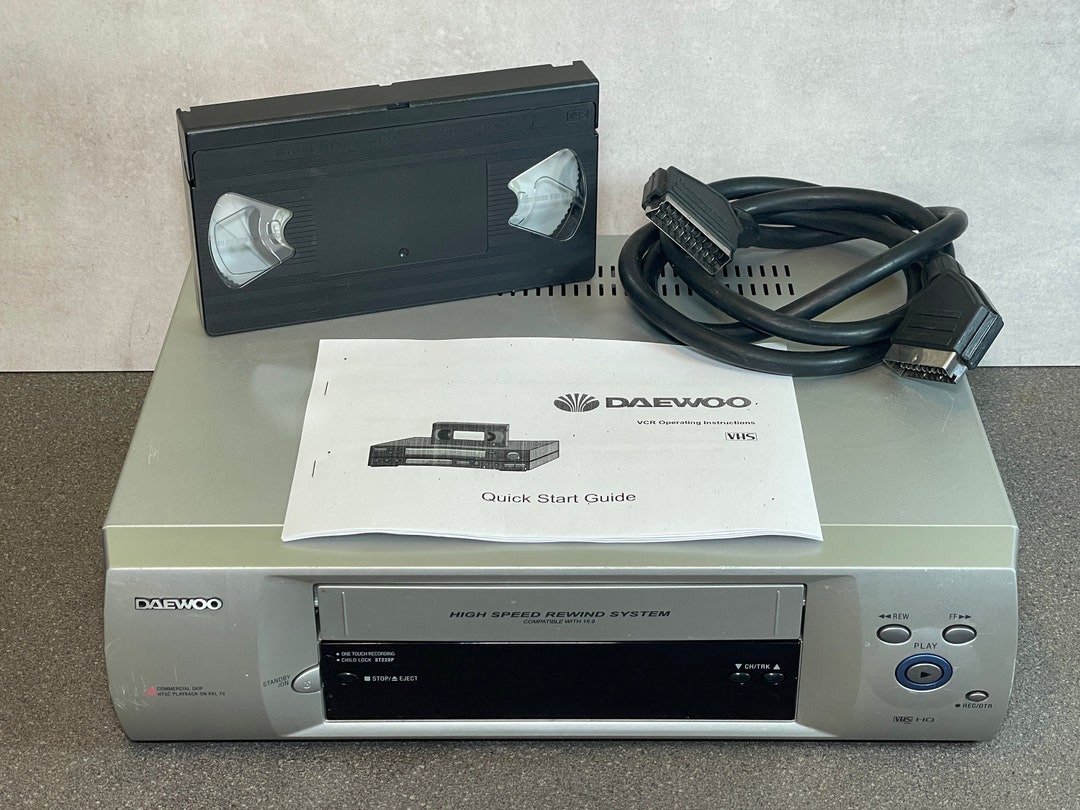 Daewoo Video Cassette Recorder VHS VCR Player + Cables | Pal & NTSC ...