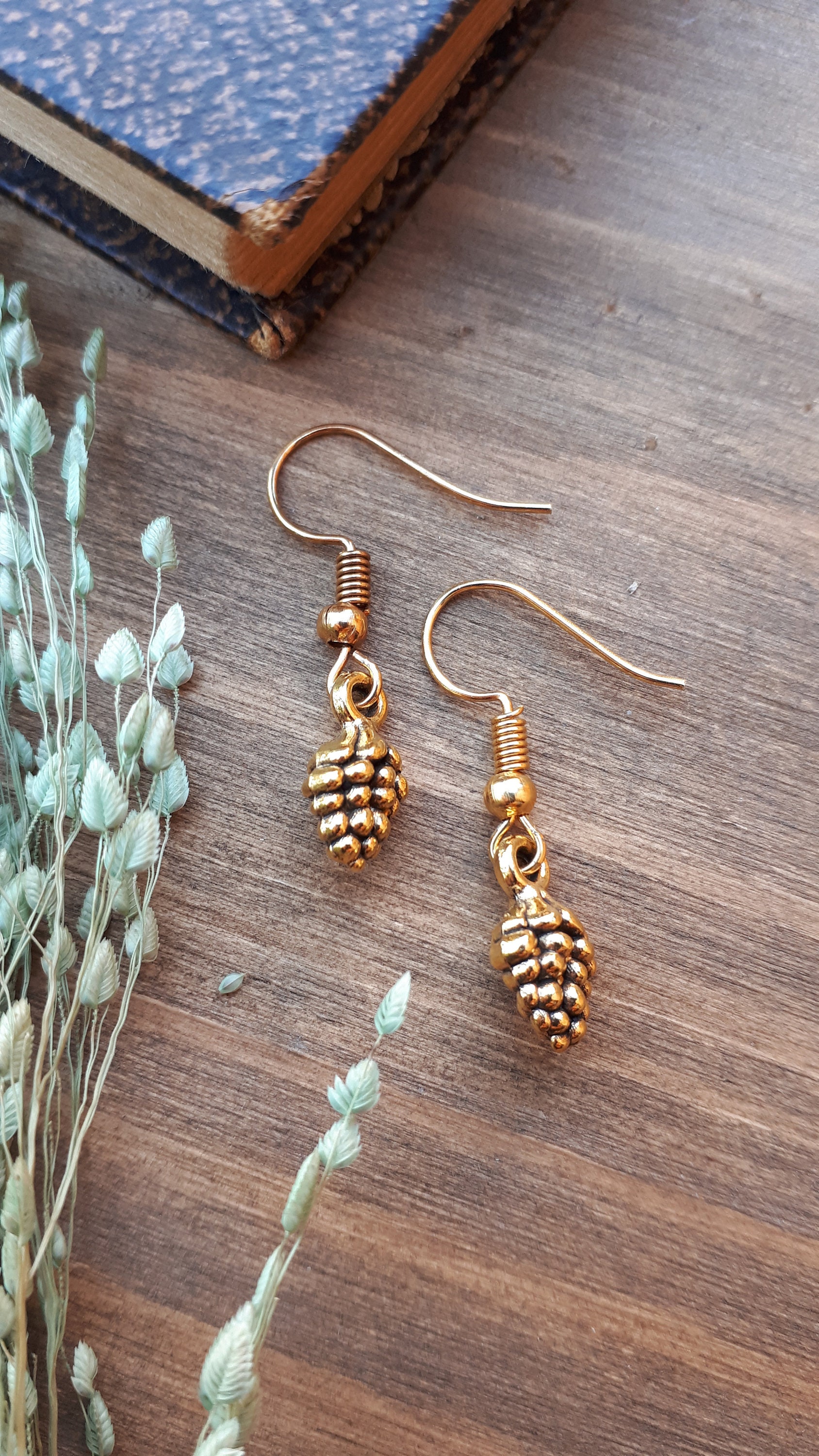 Pine Cone Earrings - Gold Tone - Cottage Core, Neo-victorian, Steampunk ...