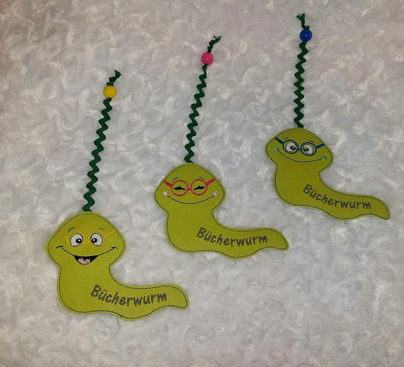 12 Designs Bookmark Bookworm Pendant Key Chain 24x Digital - Etsy