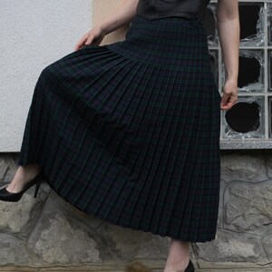 Vintage Plaid Pleated Skirt Midi Length A Line Cable Car Clothiers ...