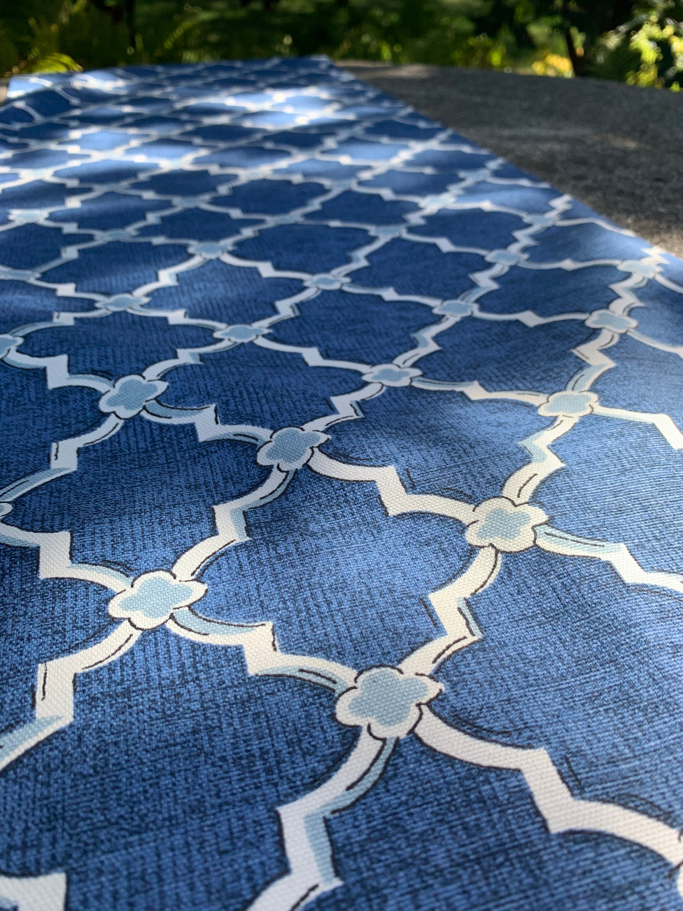 Table Runner, Elegant Table Runner, Modern Home Decor - Etsy