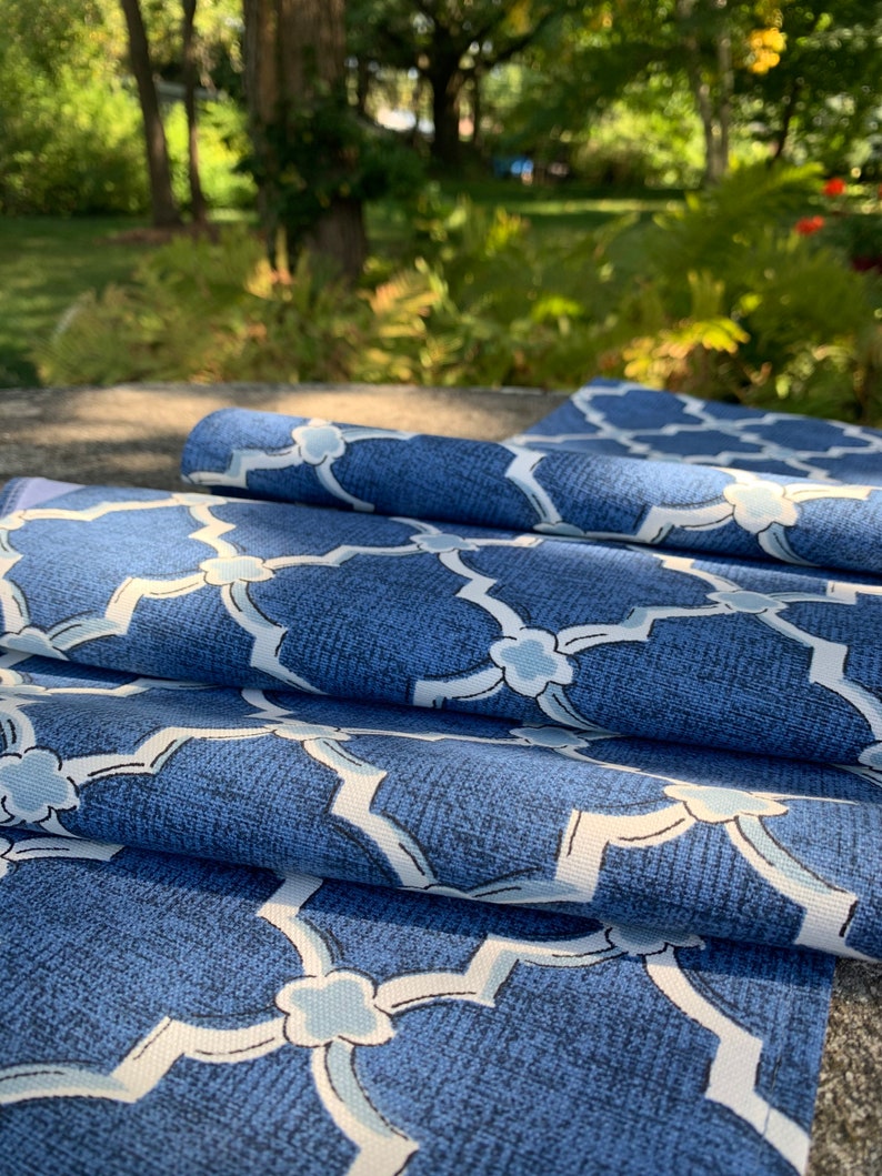 Table Runner, Elegant Table Runner, Modern Home Decor - Etsy