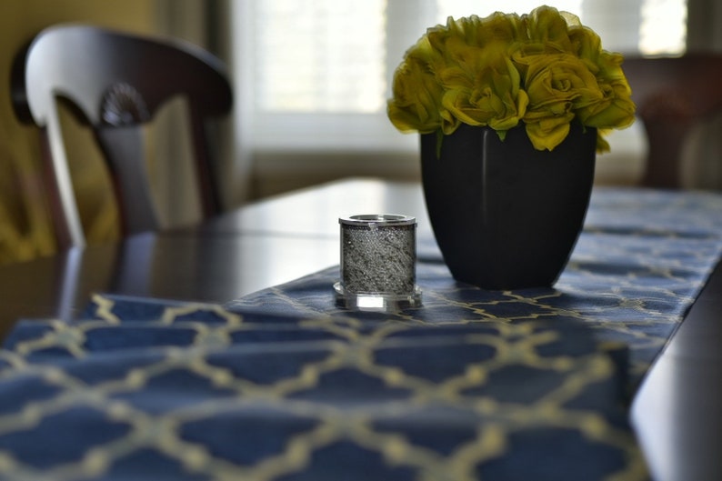 Table Runner, Elegant Table Runner, Modern Home Decor - Etsy