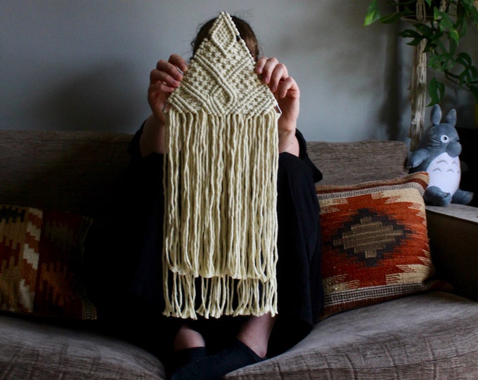 Beautiful handcrafted macramé pieces from by Sonosynthesis on Etsy