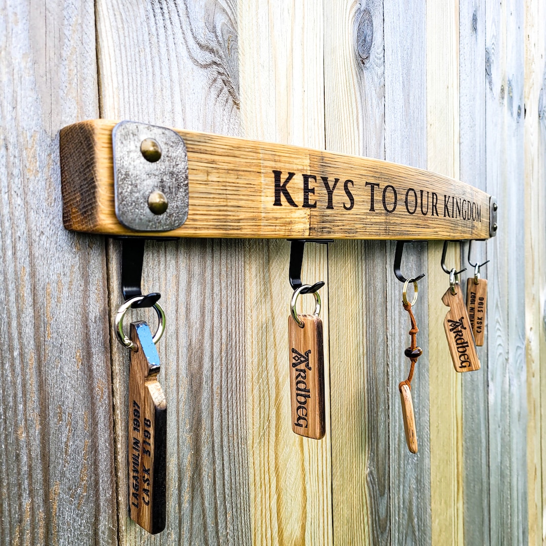 Whisky Barrel Stave Key Hanger - Rustic Key Rack - Guitar Wall Mount ...