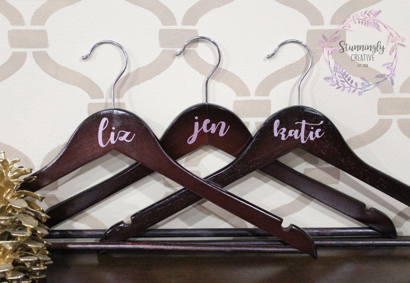 SET OF 9 Name Hangers Bride Hanger Bridesmaid Hanger - Etsy