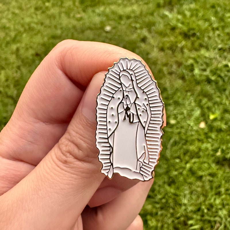 Virgin Mary Pin - Etsy