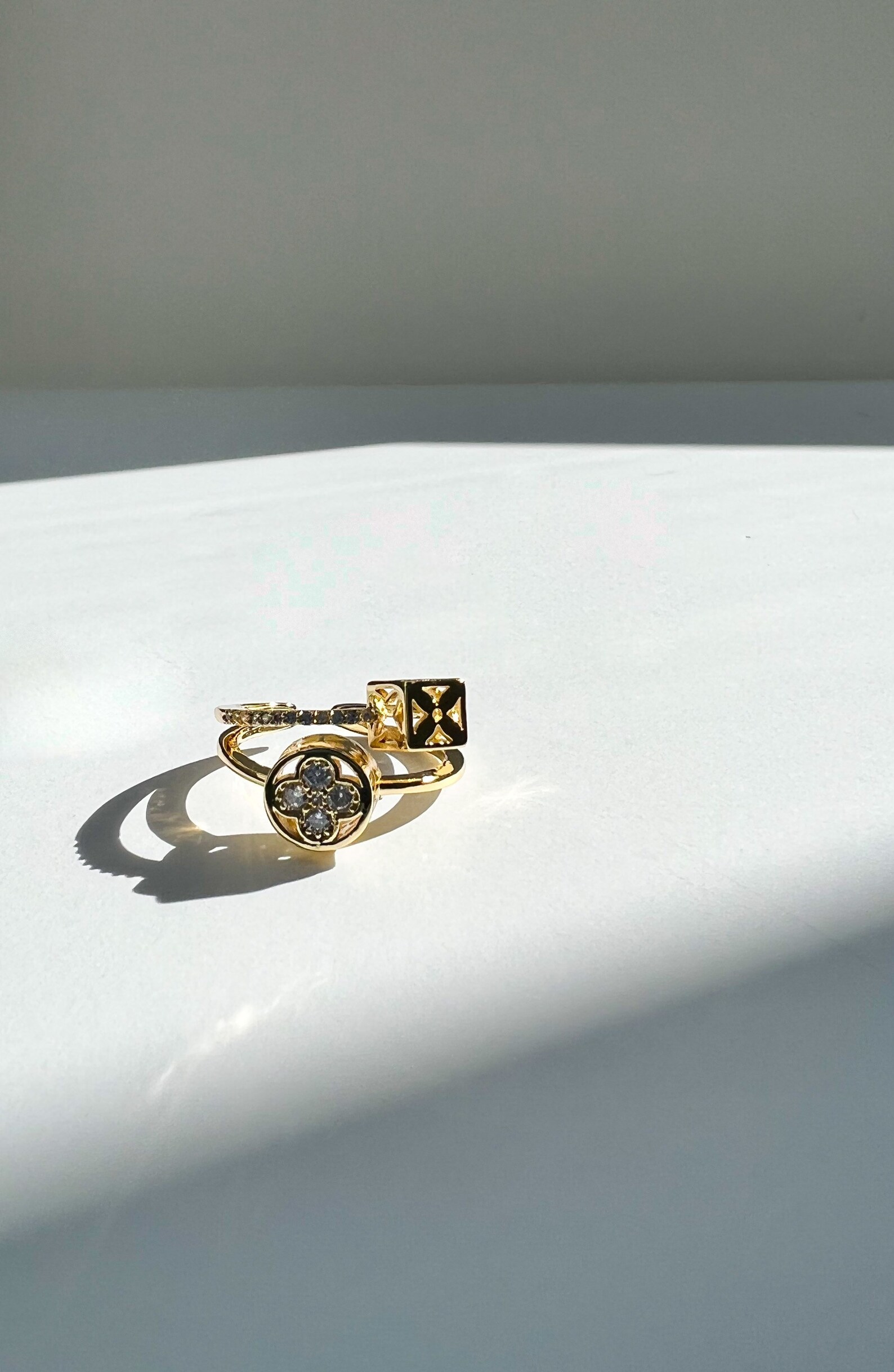 Open Gold Clover Cocktail Ring With Two Block Details, Clover Statement ...