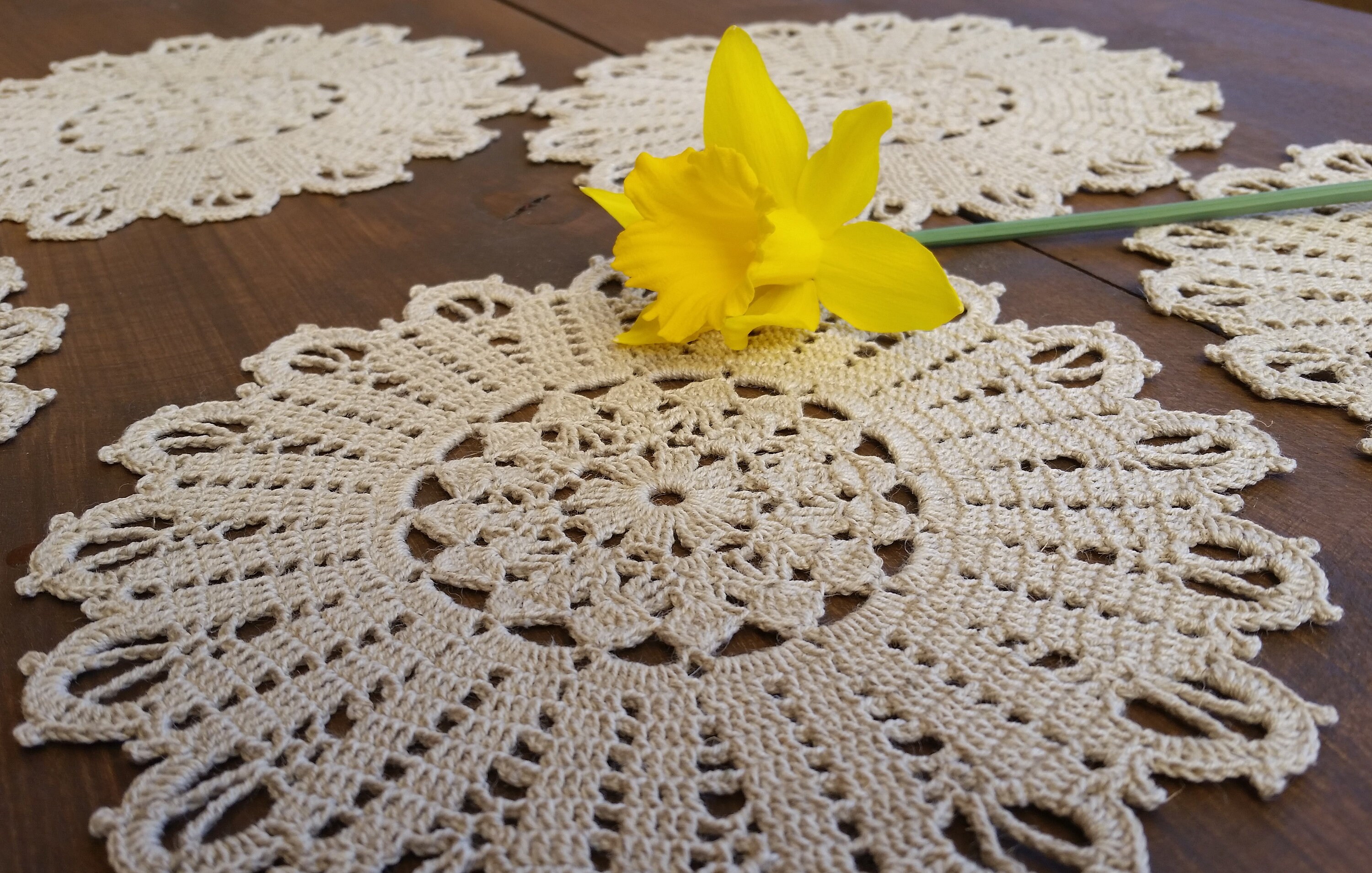 Crochet linen napkins/vintage napkins/set of 6/round | Etsy