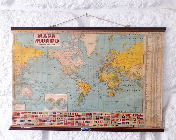 Original Old School Wall Planisphere. Original Vintage in Paper Over ...