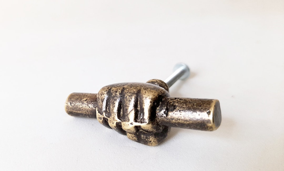 Small Retro Hand-shaped Golden Metal Handle. Portuguese Small Metal ...