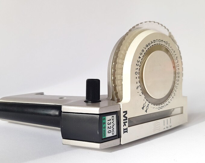 Vintage Industrie Metall Dymo Etikettiermaschine aus den 70er Jahren ...