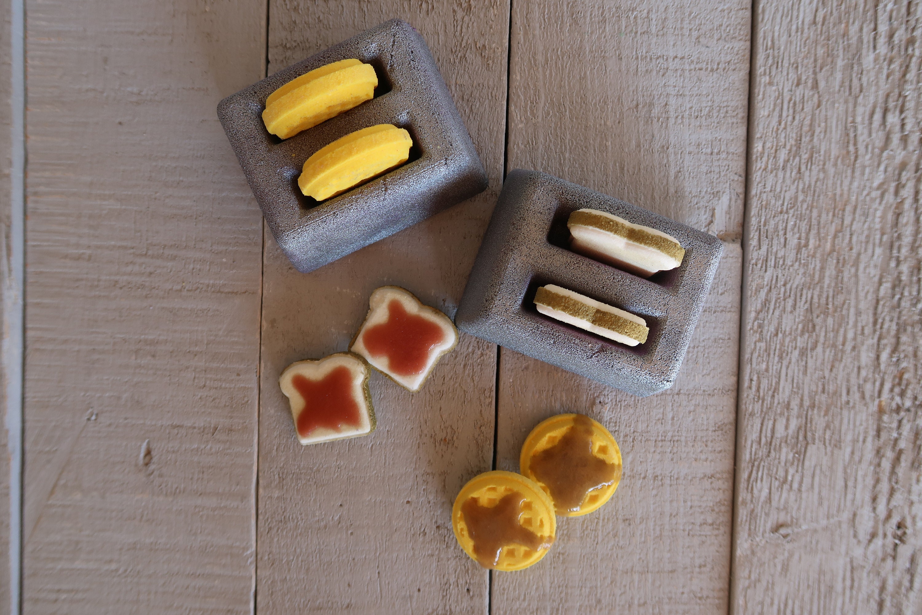 Toaster Bath Bomb Set With Toast and Waffle | Etsy