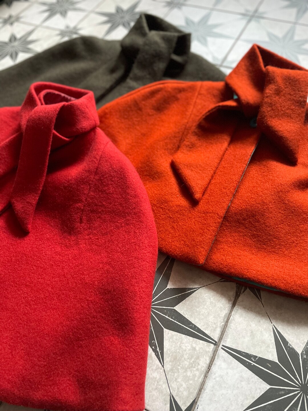 Red Wool Cape With Detachable Tie/ 1930s-40s Style Capelet / Wool Cape ...