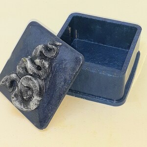 Ganja Queen Purple Weed Cannabis Design Spun Polyester Square Pillow ...