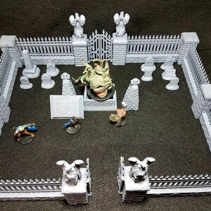 28mm Modular Cemetary Set for D&D Dungeons and Dragons Miniatures ...