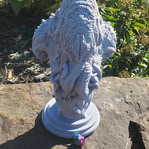 Giant H. P. Lovecraft Cthulhu Bust Statue Over 11" Tall Dungeons ...