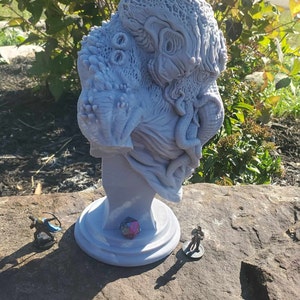 Giant H. P. Lovecraft Cthulhu Bust Statue Over 11" Tall Dungeons ...