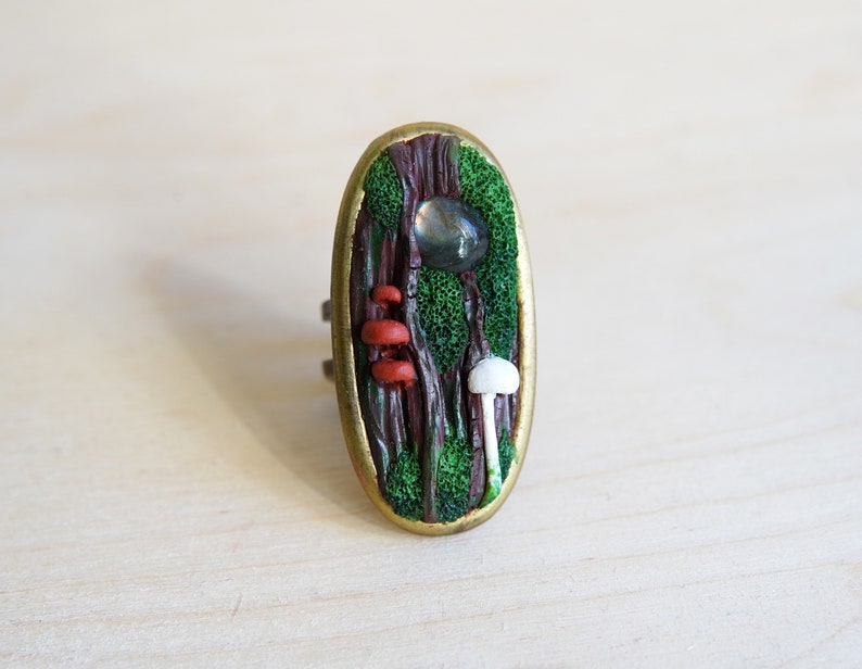 Forest Themed Big Oval Ring With a Blue Labradorite Gemstone, Polymer ...
