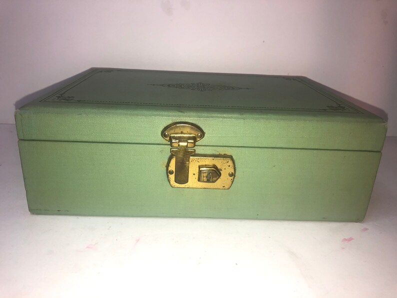 Light Green Jewelry Box - Etsy