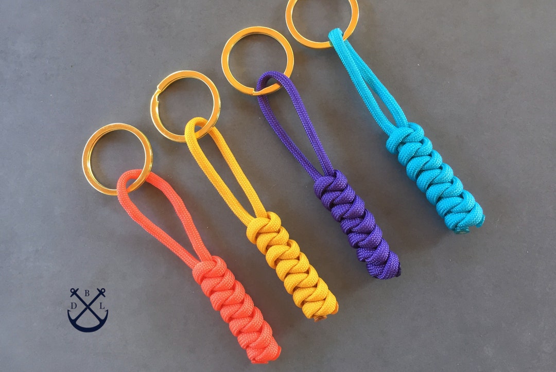 Pick Your Colour Minimalistic Knotted Keychain Gold Keyring Paracord ...