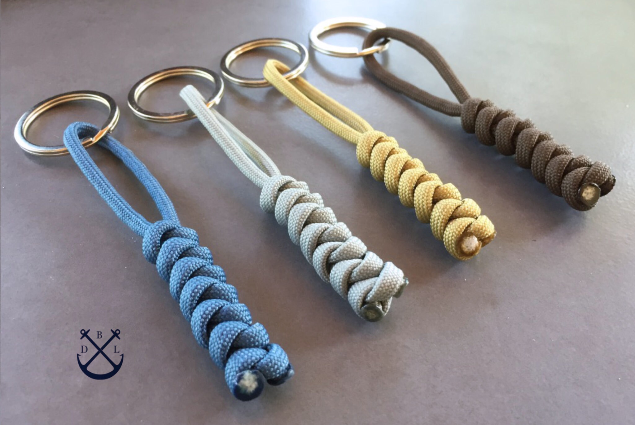 Pick Your Colour Minimalistic Knotted Keychain SILVER - Etsy