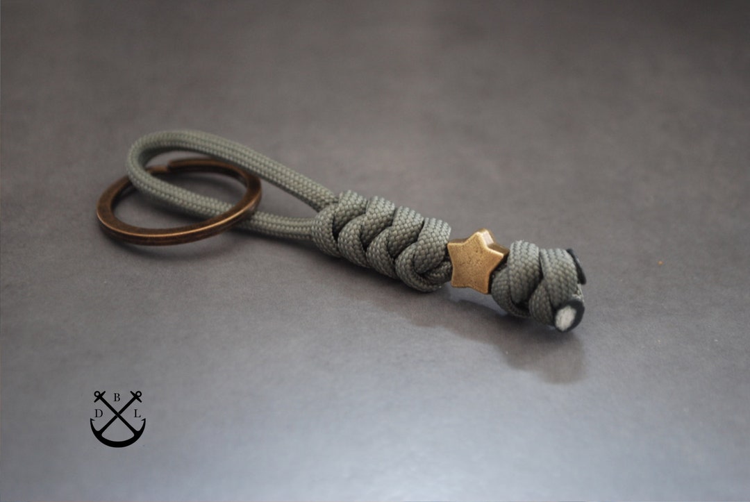 Pick Your Colour Bronze Silver STAR Keychain Knotted Keychain Dark Grey ...