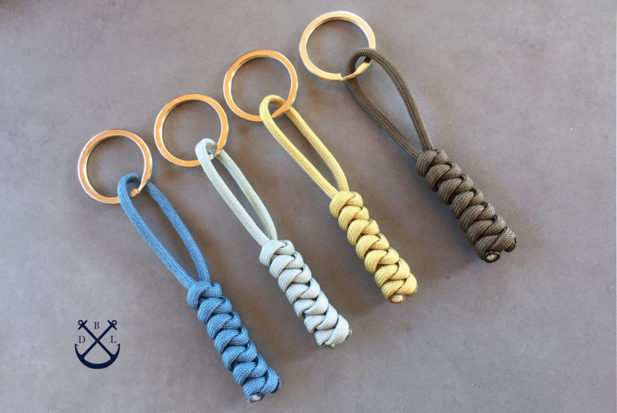 Pick your Colour Minimalistic Knotted Keychain SILVER | Etsy